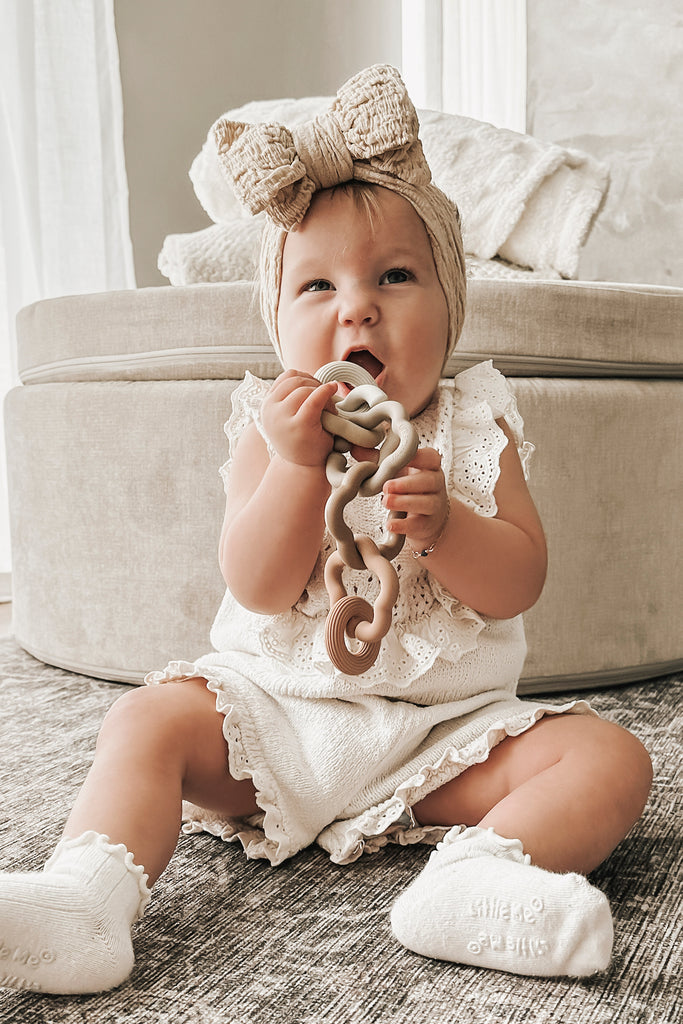 Daisy Loops – littleCHEW